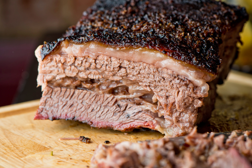 Brisket Breakdown: The Difference Between Point and Flat Cuts – Bear ...